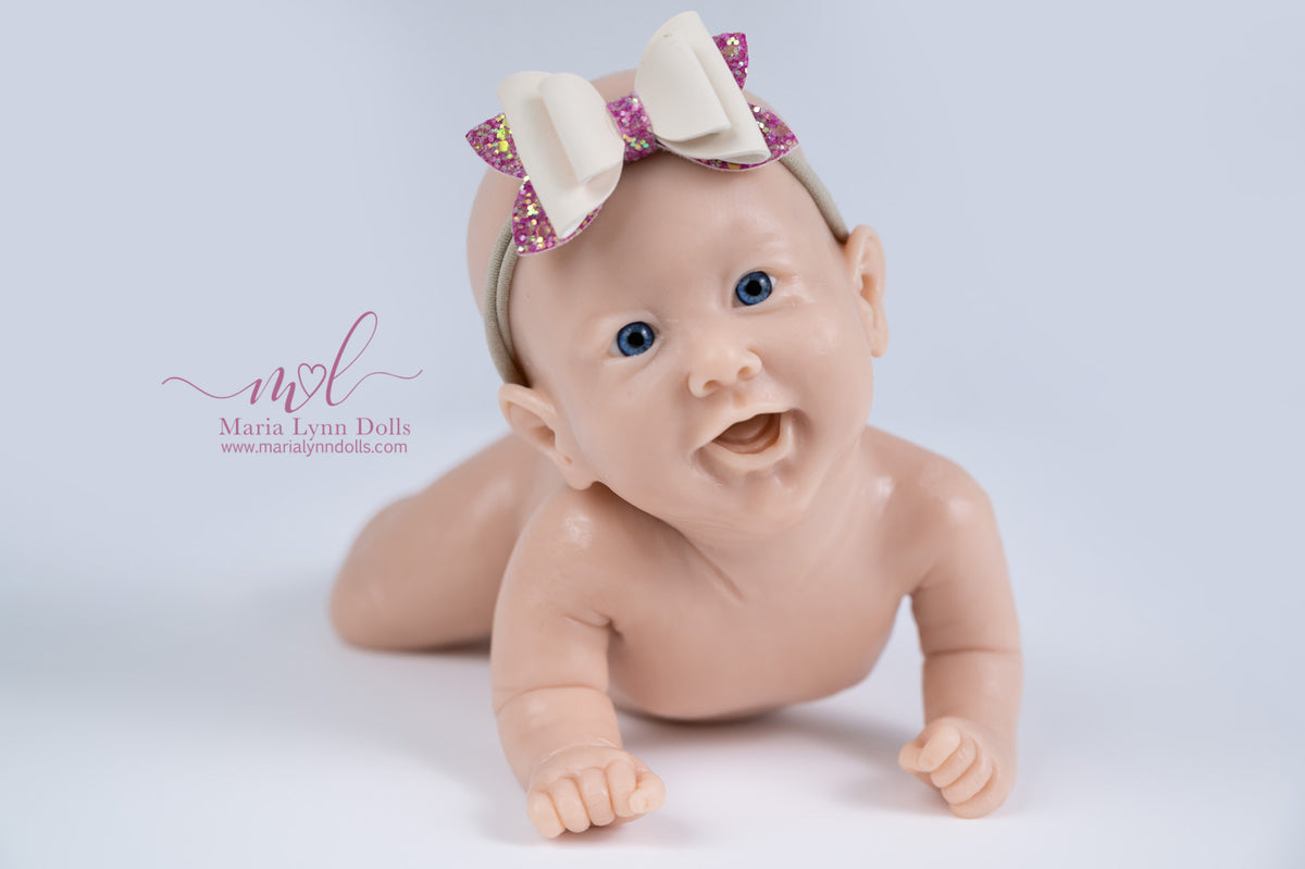 Chrissy by Shy Mrofka Dolls – Maria Lynn Dolls