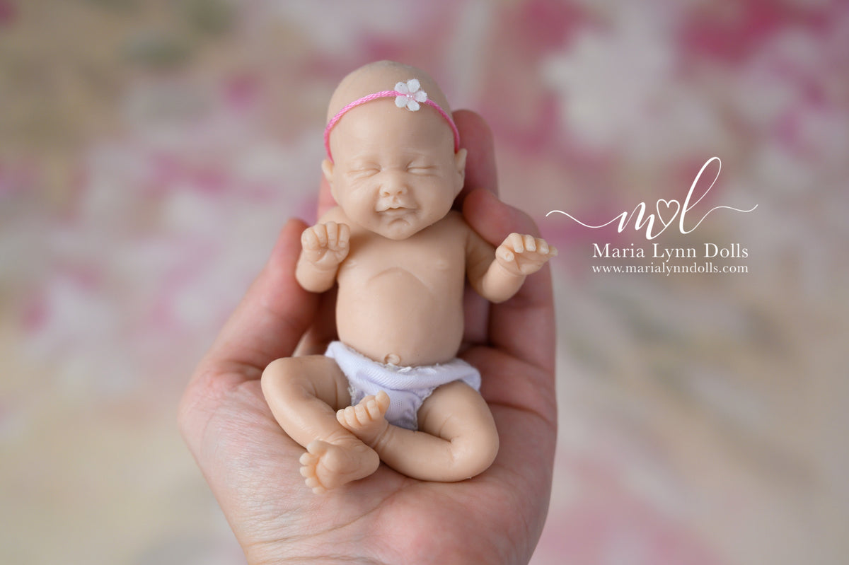 Daisy by Shy Mrofka Dolls – Maria Lynn Dolls